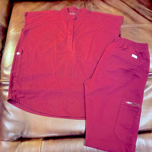 Figs | Other | Figs Scrub Set Dark Magenta | Poshmark